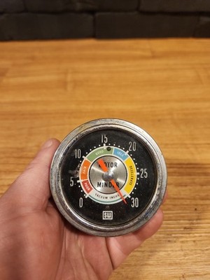 Vintage Stewart Warner 2-5/8" Motor Minder. Hotrod Classic Muscle Rat ...