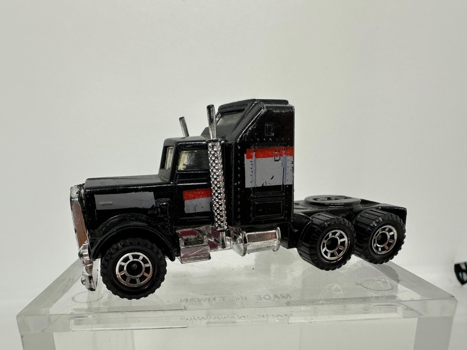 Vintage 1981 Matchbox Kenworth Aerodyne Semi Convoy Truck Black W/ Red ...