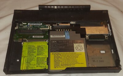 IBM Thinkpad 360PE • Working System Board W/Lower Case Assembly ...