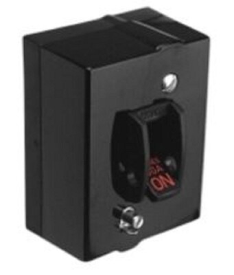 Clipsal MAIN SWITCH 440V 3-Pole Front Wiring, Panel Mounting BLACK- 20A ...