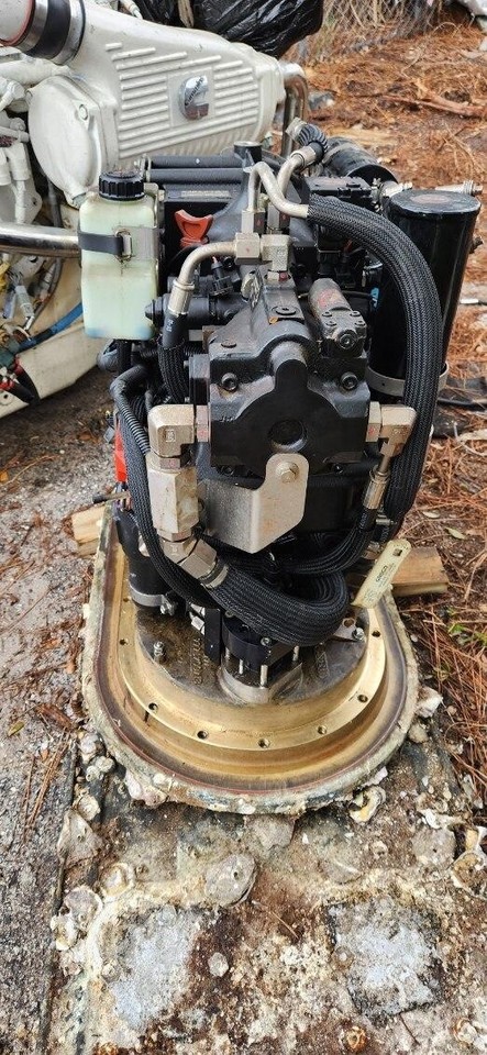 Mercury Zeus Pod Propulsion Drive 5-P4DA74LH, 5405104, 2258837, ZF 105 ...