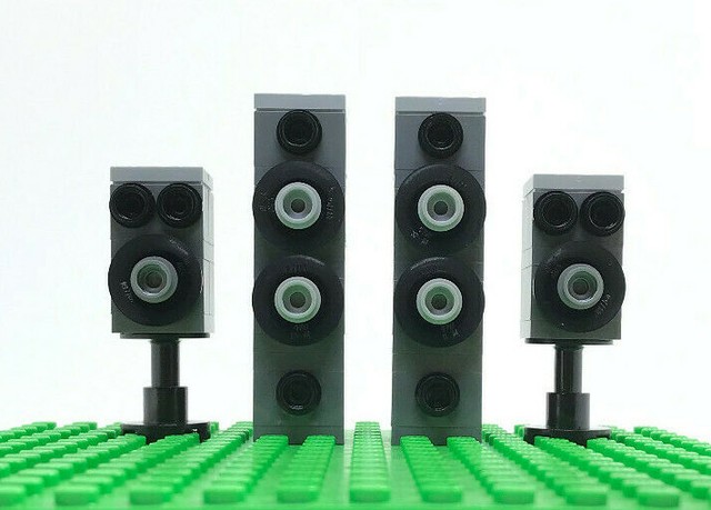 LEGO Speakers 4 Pc Set 2 Tower 2 Bookshelf Music Band Rock Concert New ...