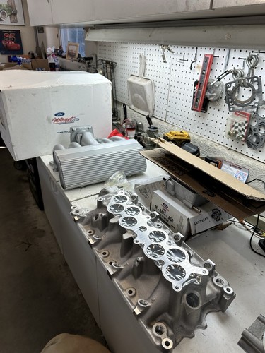 NIB GT40 Tubular Intake Cobra Ford Racing 302 Sbf 5.0 M-60001-A50 87-93 ...