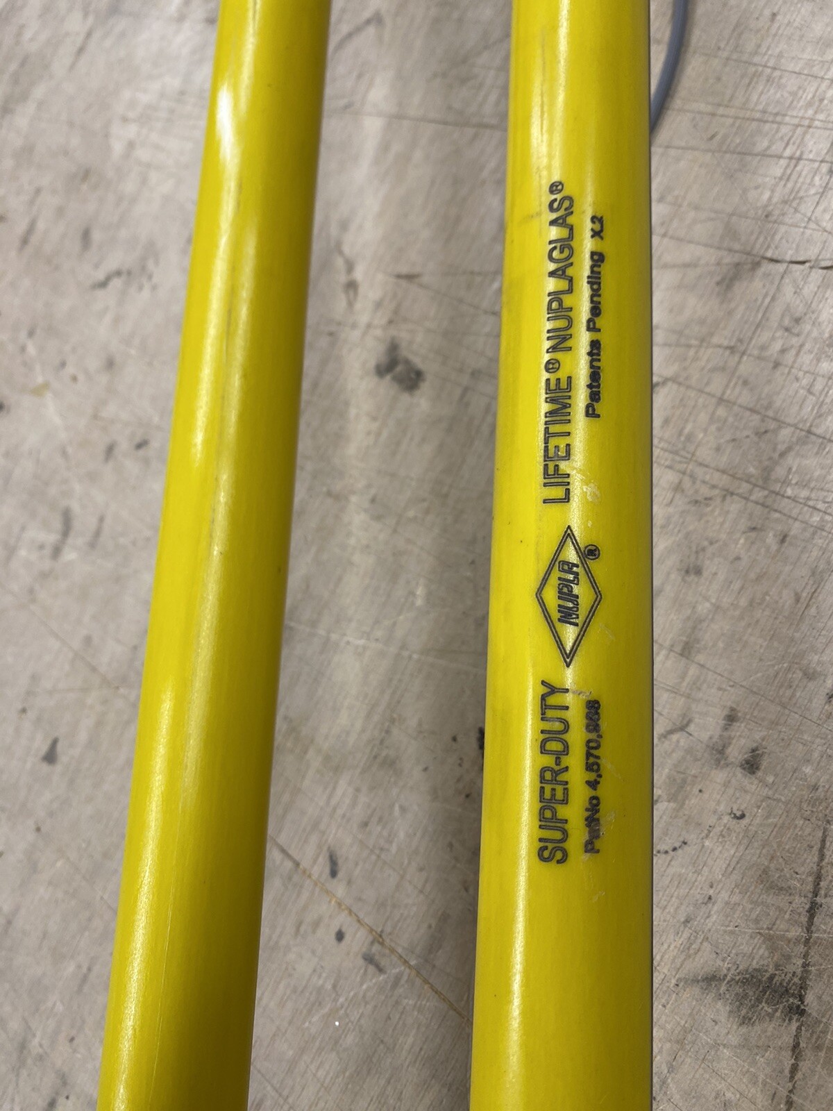 Post Hole Digger Fiberglass Handles Lifetime NUPLA Glass 72'' + Fence ...