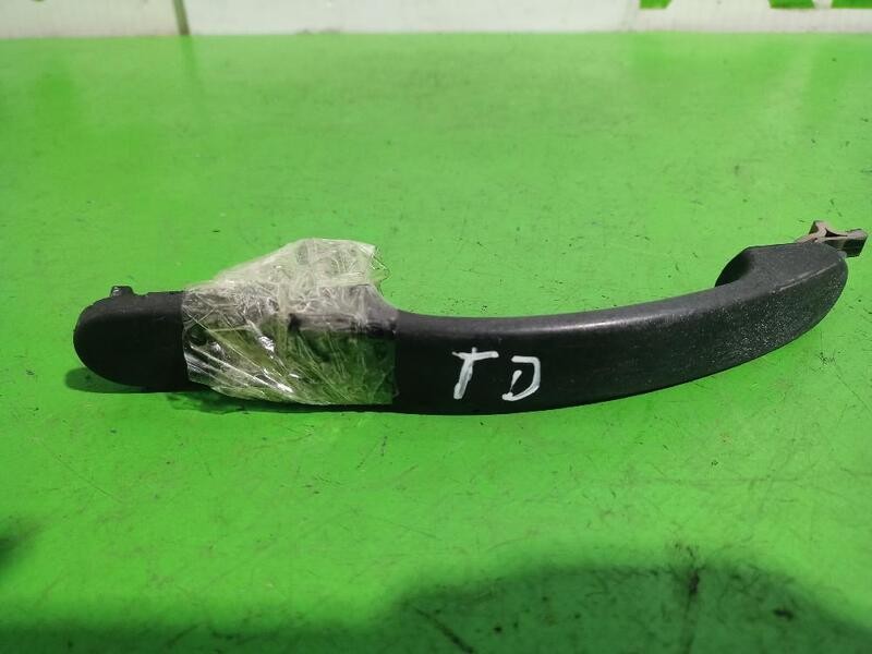 poignée extérieure arrière droit FORD FIESTA CBK AMBIENTE 1521631 ...