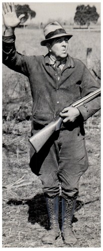 Man Waving Hunting Rifle Gun Original B&W VTG Press Photograph 1940 3 ...