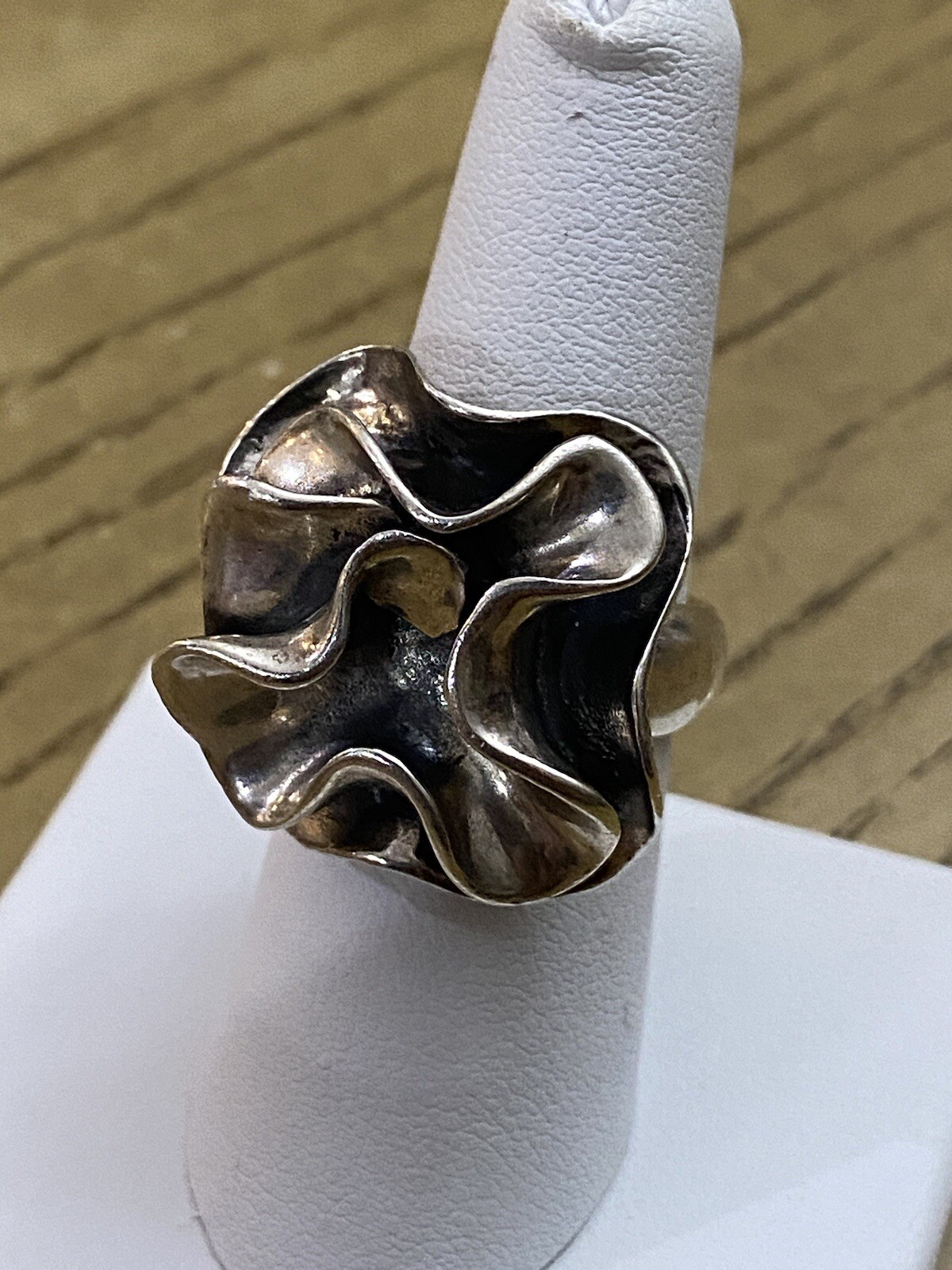 SILPADA Sterling Silver 925 Signed RUFFLE Ring, Size … - Gem