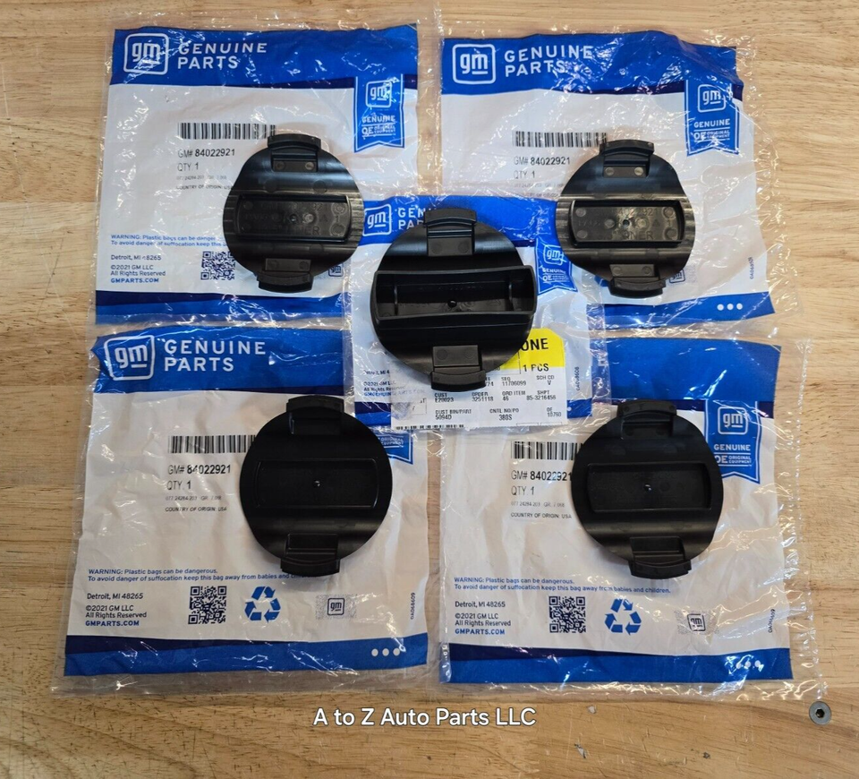 NEW 2016-2019 Chevrolet Silverado, GMC Sierra Box Mount Puck BED COVER ...