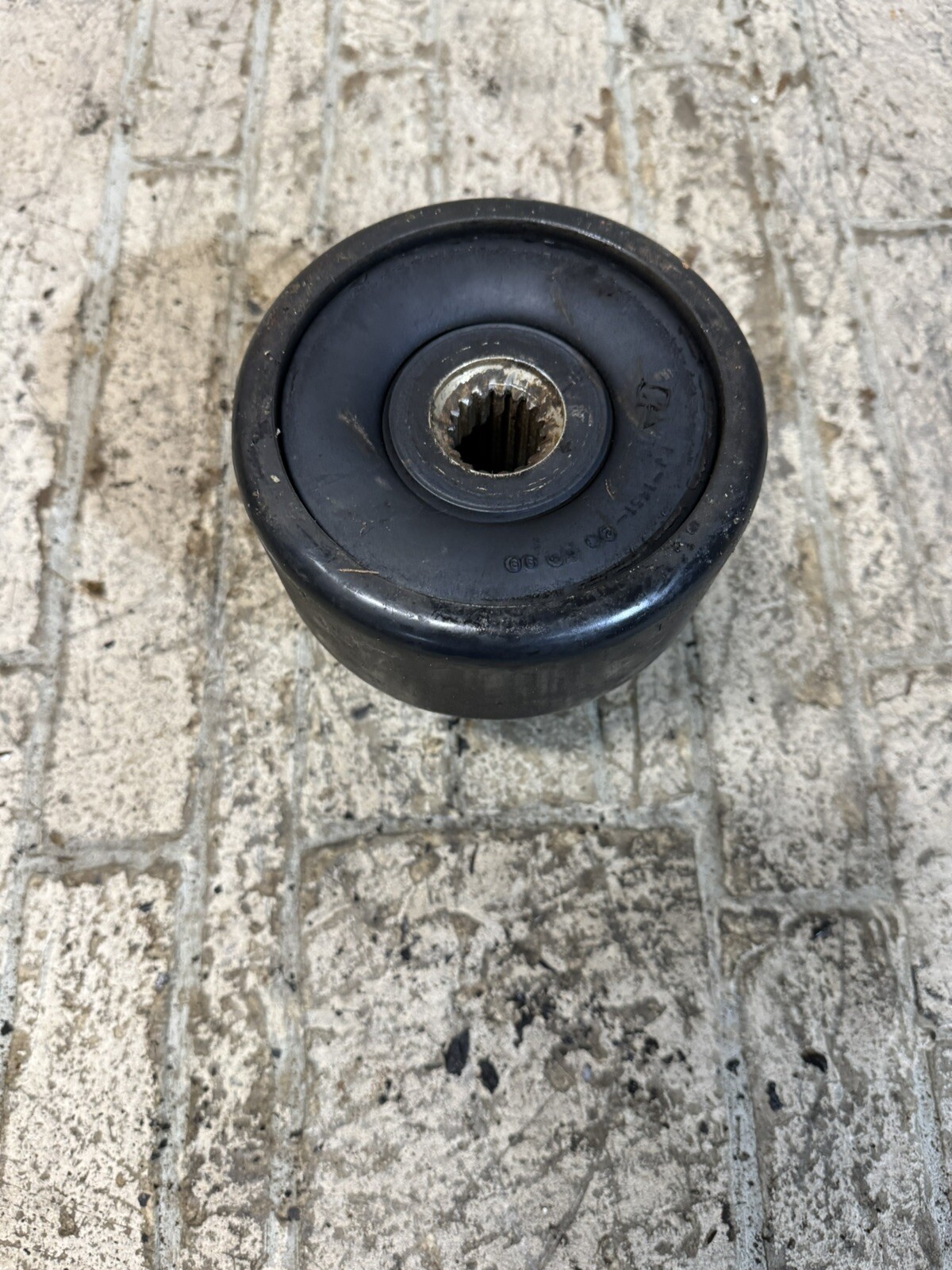 Volvo Penta OMC Marine Engine Coupler OMC 3853917 3858437 984290 986120 ...