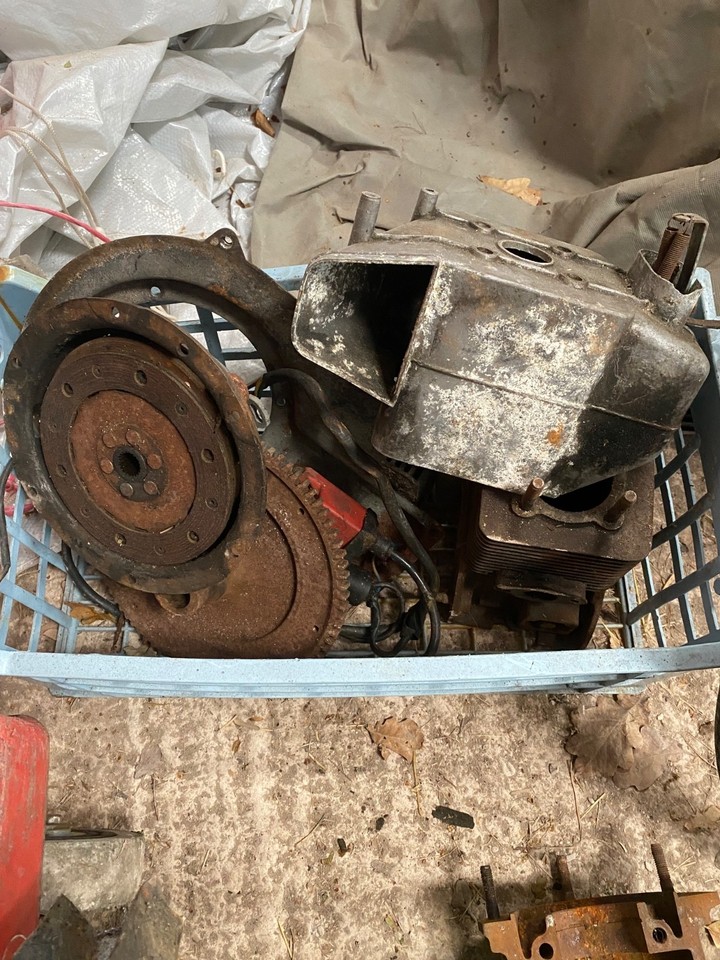 Willam Lawil C2 1970 micro car van Italian food truck restoration ...