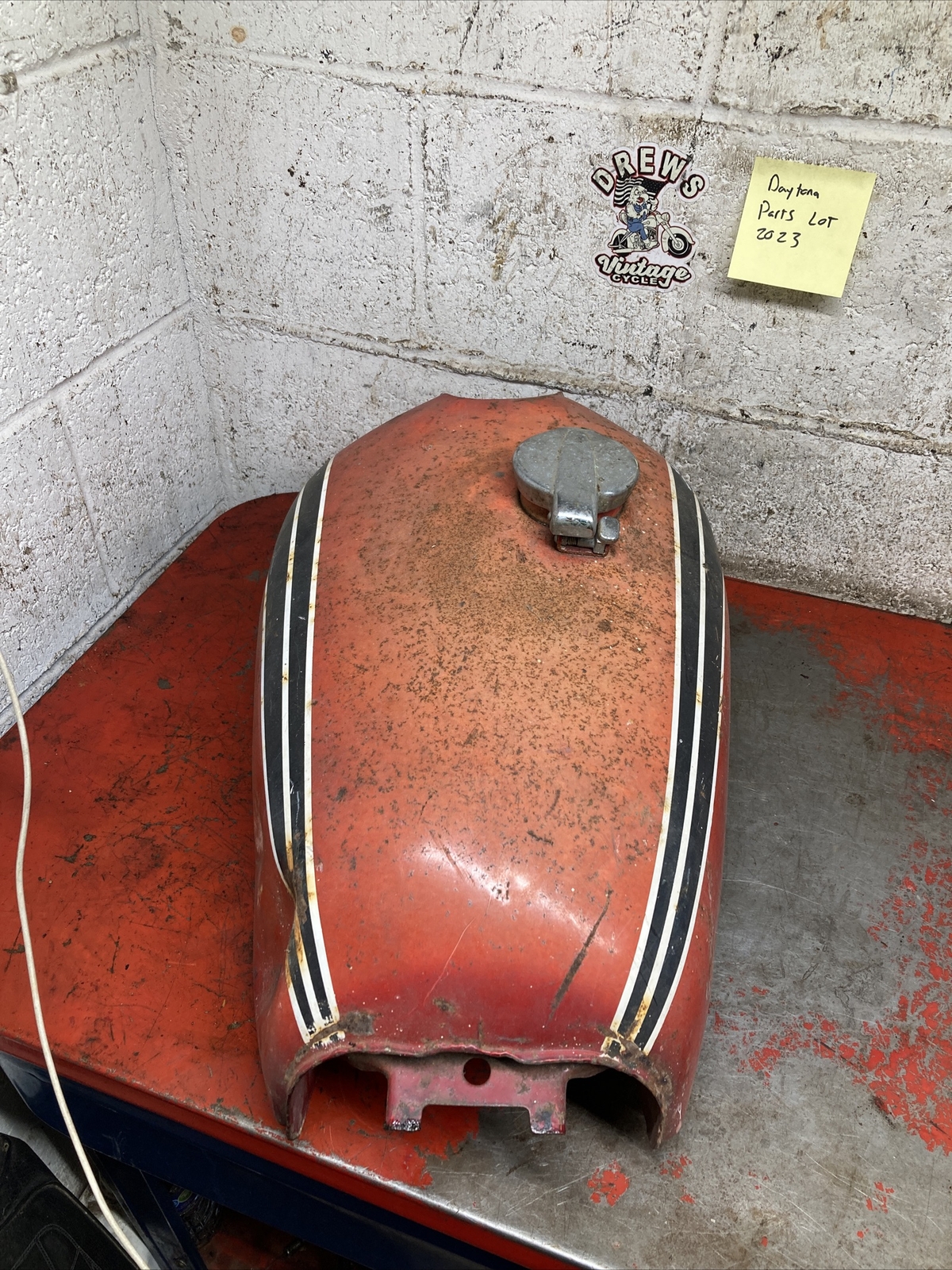 Honda Cb350 Cb 350 Fuel Gas Tank Daytona Lot | eBay