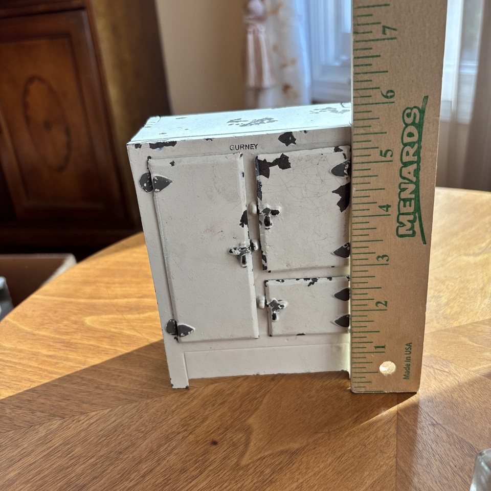 Antique OLD Dollhouse ARCADE TOY IRON ICE BOX, REFRIGERATOR W Ice Rare ...