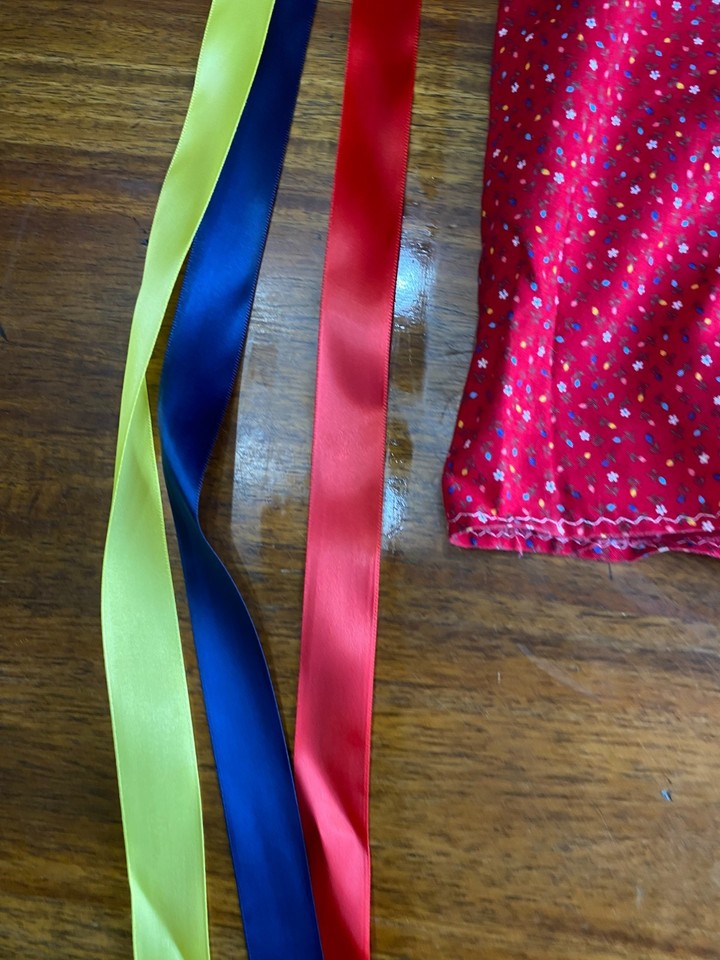 HANDMADE GIRLS SKIRT W/ ARM BANDS NATIVE AMERICAN POWWOW CEREMONY ...