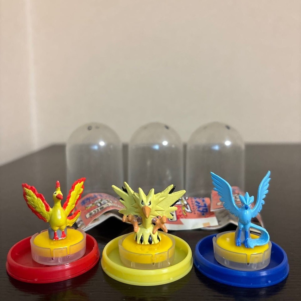 Stamp 151 Legendary Pokemon Unused K9801-70 zer K9801-71 Thunder K9801 ...