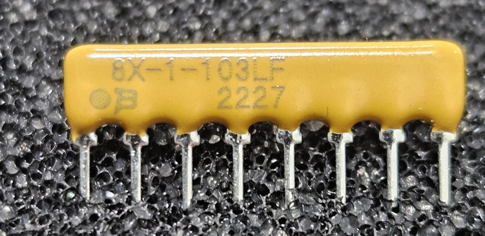 70 PCS BOURNS 4608X-101-103LF 8 PIN SIP 10K 1W 2% RES TF NETWORK NOS ...