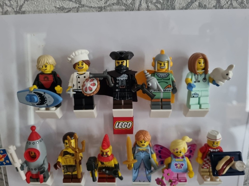 LEGO Minifigures Series 17 71018 Complete Set -Mounted Display Box ...
