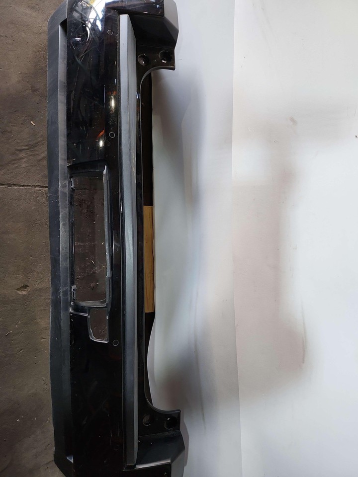 17 20 GMC YUKON Rear Bumper Assembly BLACK OEM A2025 | eBay