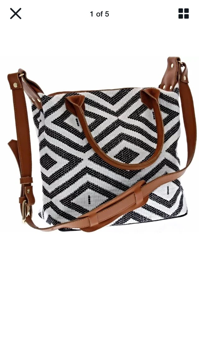 Zoe Tribe Completely Unclad People Of The 21st Century: The Zo'é