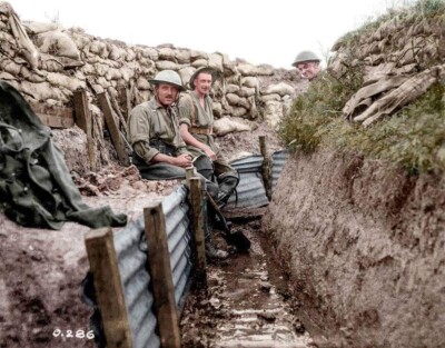 British Soldiers in the Trenches World War One WW1 Colorized Re-Print ...
