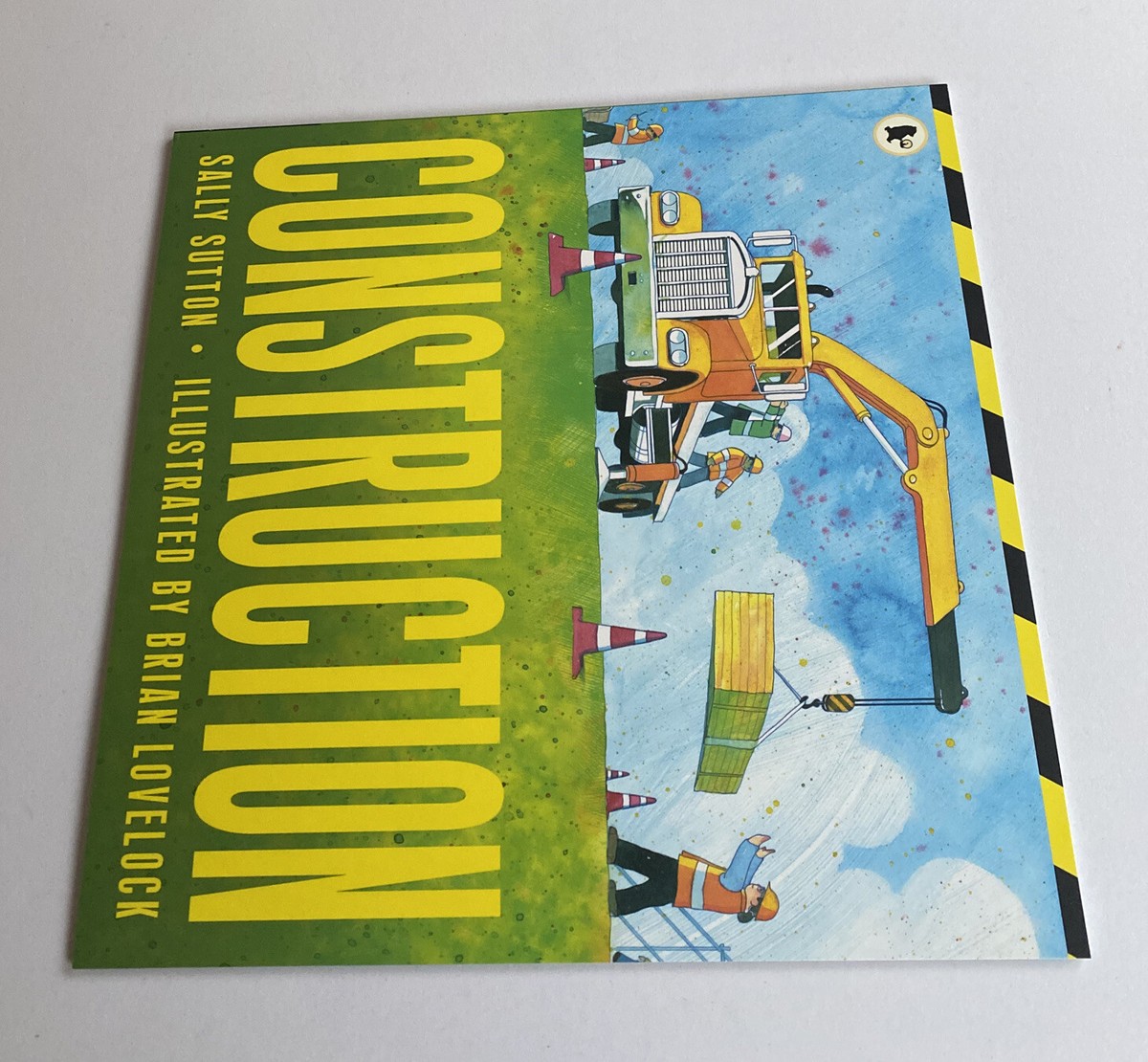 Sally Sutton Makeup Artist | Saubhaya Makeup