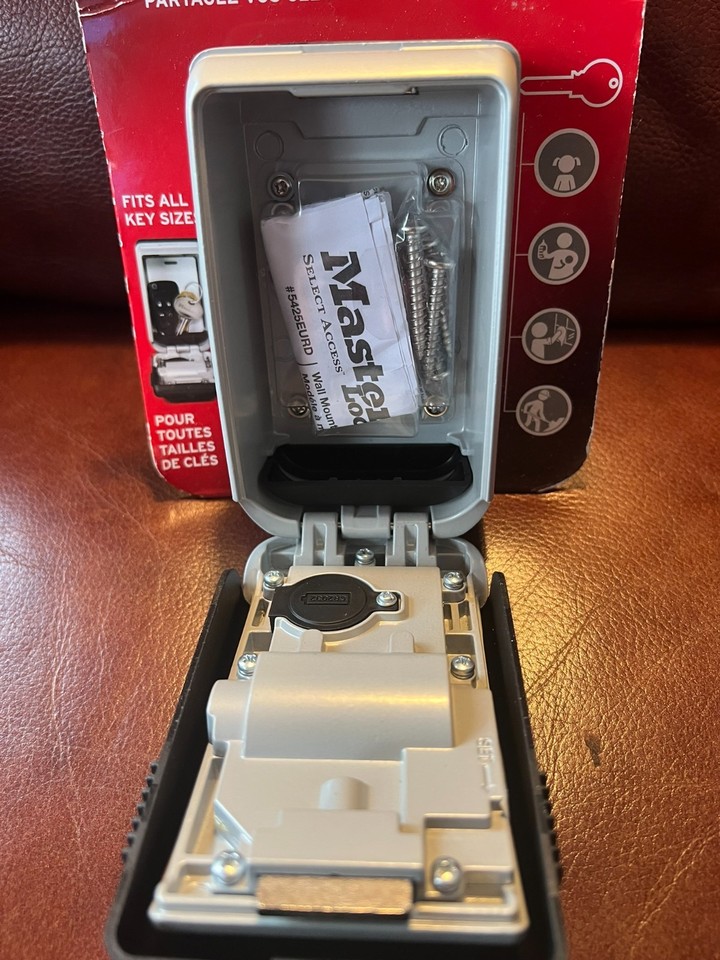 Master Lock 5425d Light up Dial Key Safe 3520190943231 | eBay UK