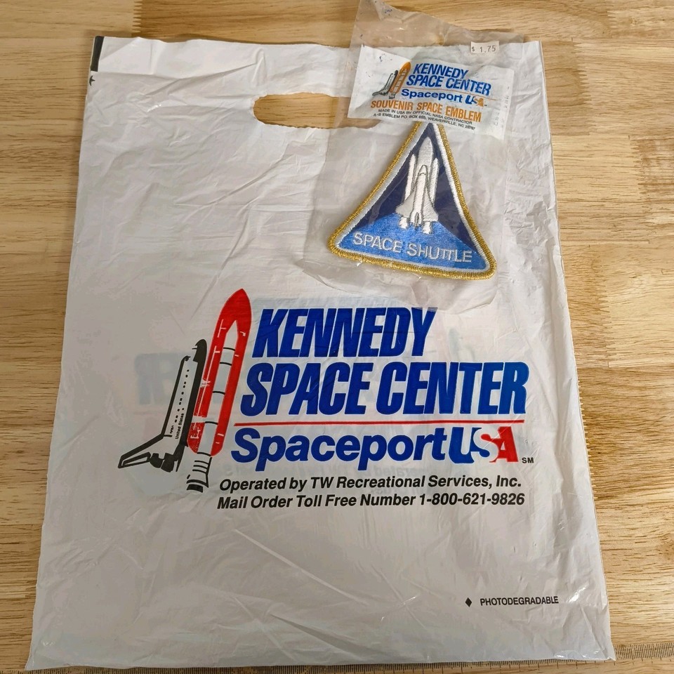 Vintage 80's NOS Kennedy Space Center Spaceport USA Shuttle Emblem ...