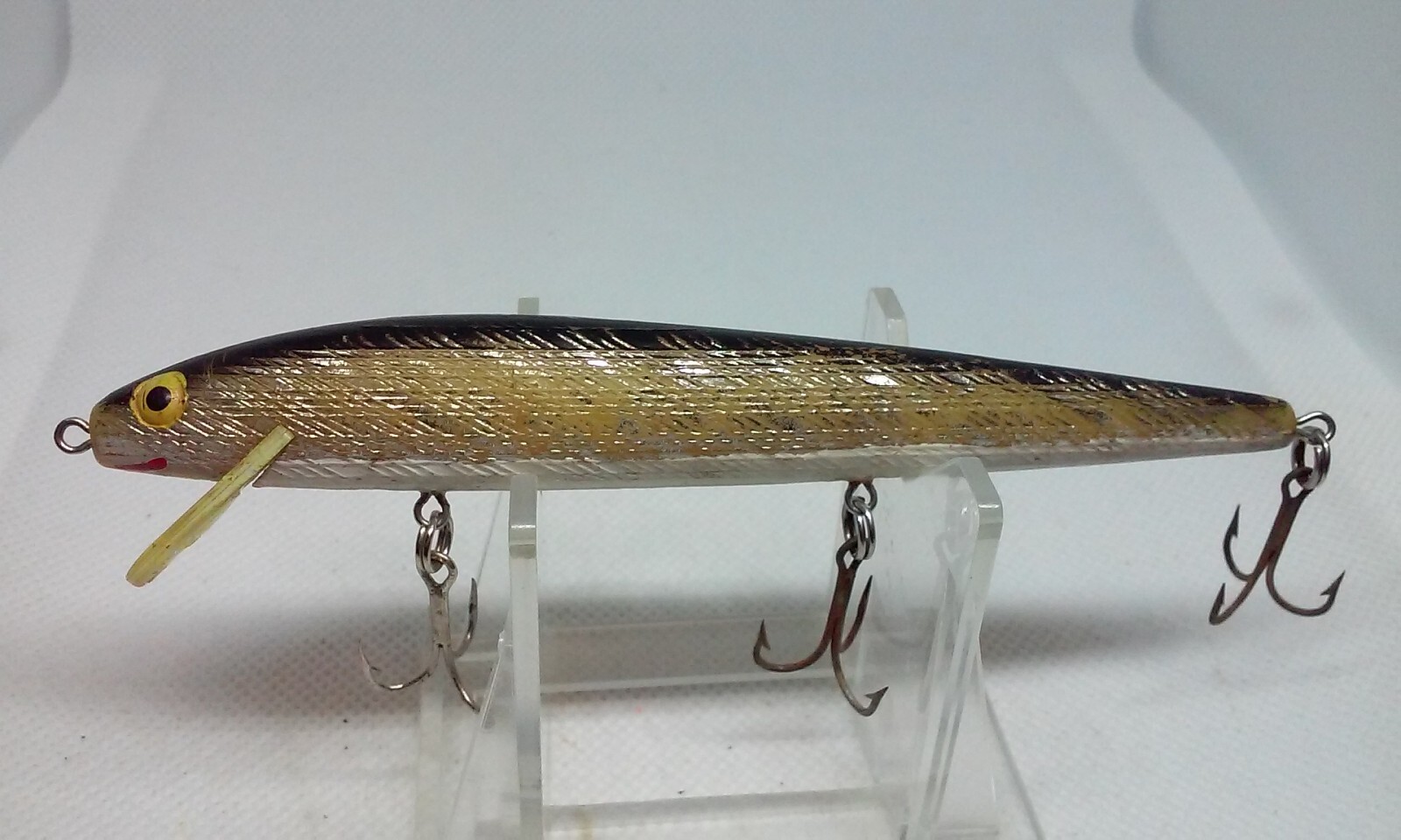VINTAGE Rebel Minnow Floater Black/Silver 4 1/2" Jerkbait/Stickbait ...