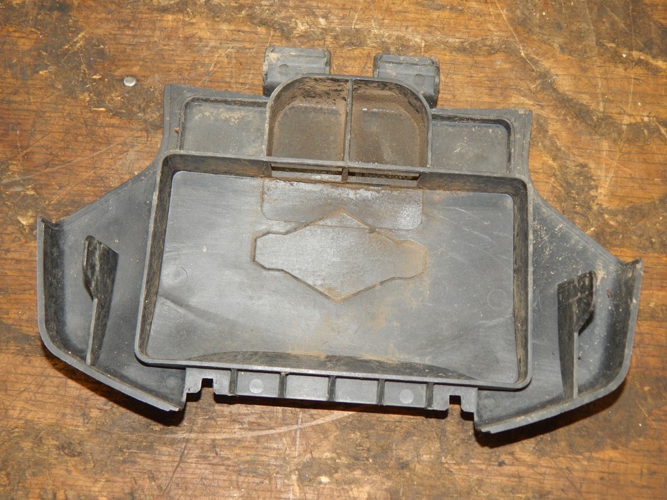 Briggs & Stratton INTEK V-TWIN Blower Housing Air Cleaner Cover 790096 ...