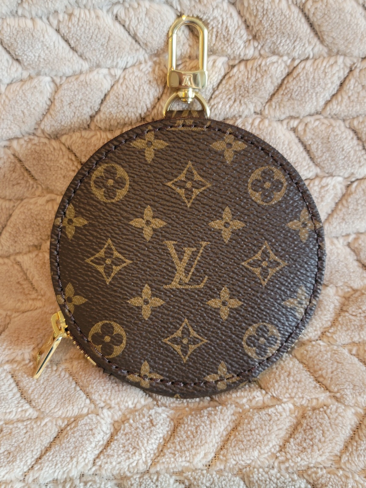 MINI COIN WALLET PURSE ROUND ZIPPER LOUIS VUITTON MONOGRAM CANVAS ...
