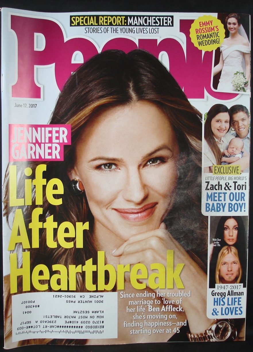 People Magazine Jun 2017, Lot of 5 - Royal Wedding, Jennifer Garner ...