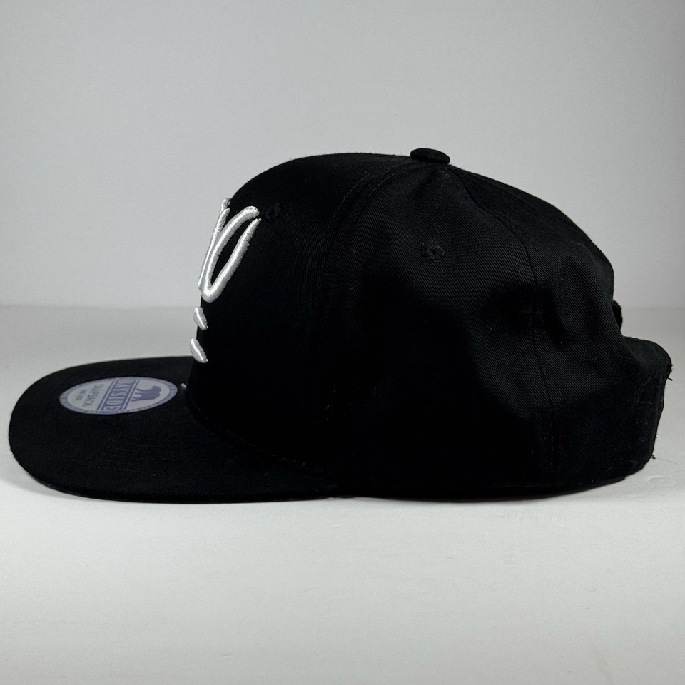Bayside “Keep It 100” Black And White Flat Bill SnapBack Hat Cap ...