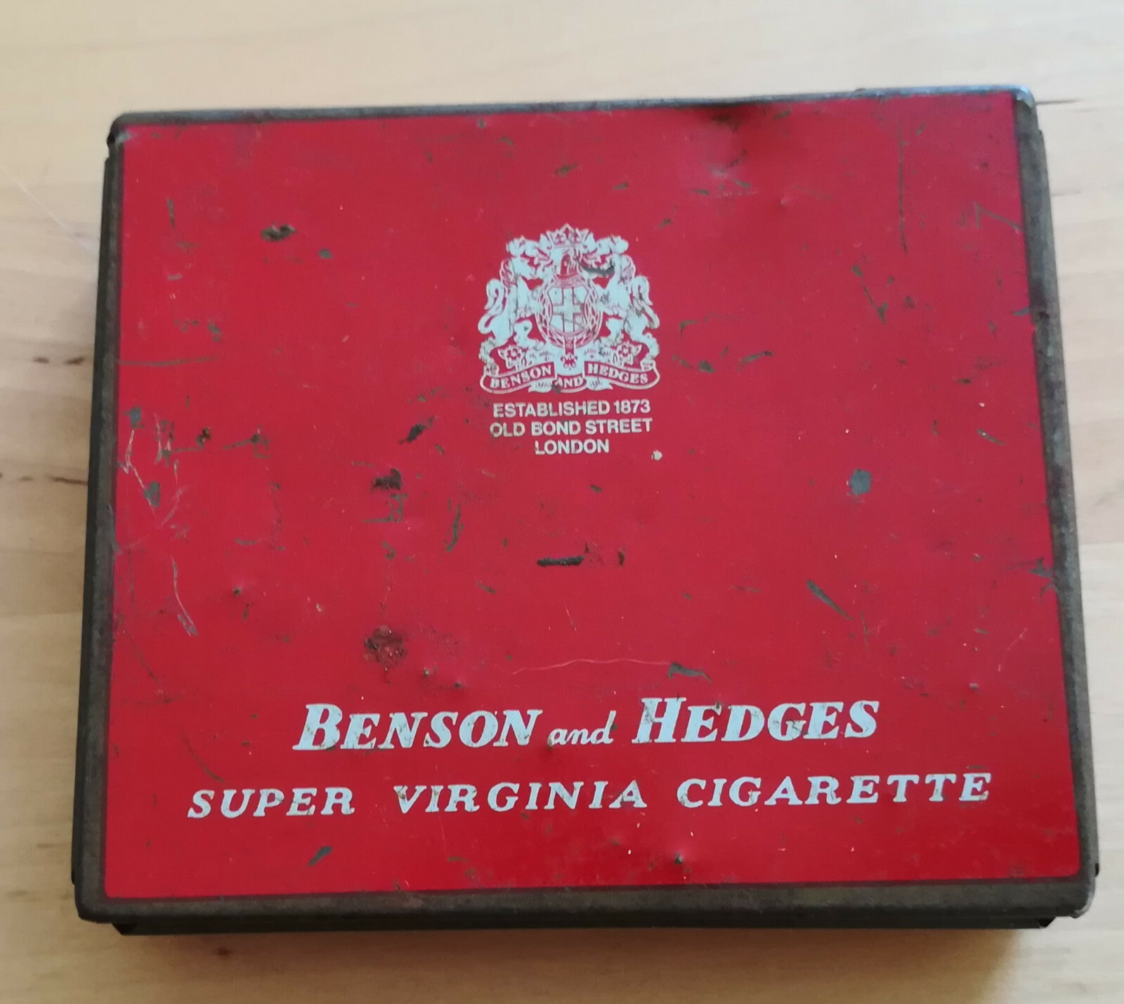 SCATOLA LATTA SIGARETTE "BENSON and HEDGES" VINTAGE | eBay