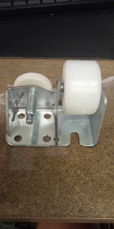 Whirlpool Vertical Freezer Roller Assy Front Right WPW10515762 for ...