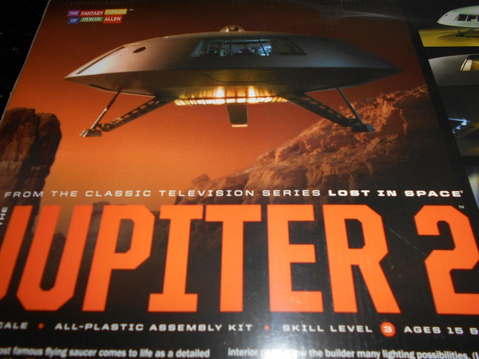 Moebius Models 913 1/35 Lost in Space: Jupiter 2 Spaceship Huge Box New ...