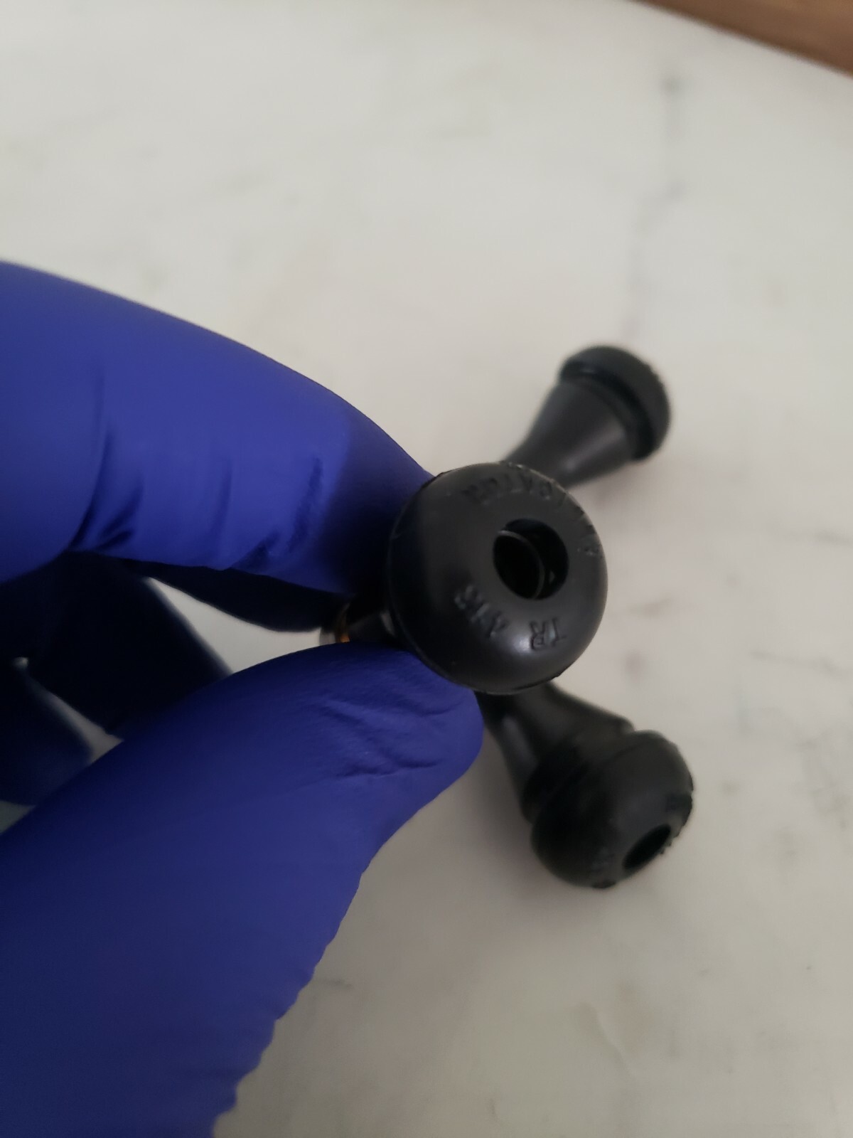 OEM 4X Genuine Mercedes-Benz AMG NORMAL Tire-Valve-Stem A0004000213 ...