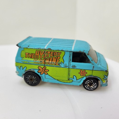 Racing Champions Scooby Doo Mystery Machine Custom '75 Chevy Van 1999 ...