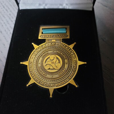 Wizarding Trunk Harry Potter Dumbledore Order Of Merlin First Class ...