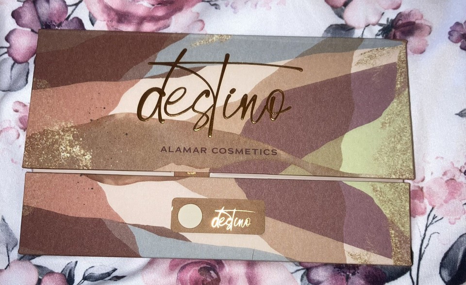 alamar cosmetics - destino Eyeshadow Palette - 10 pans of color - NEW ...