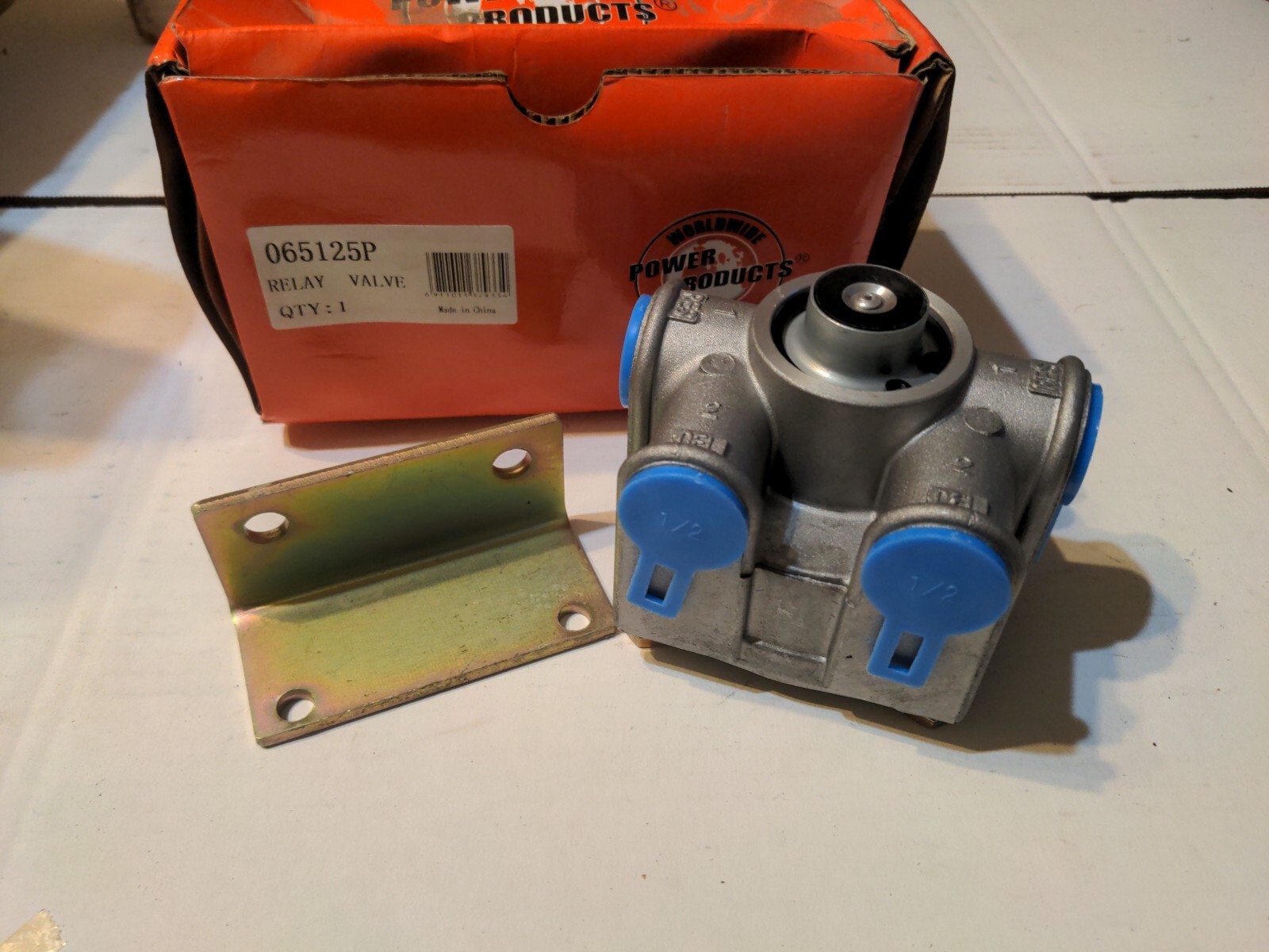 R12 R12H Replacement Air Brake Relay Valve Horizontal Ports 5.5 PSI ...