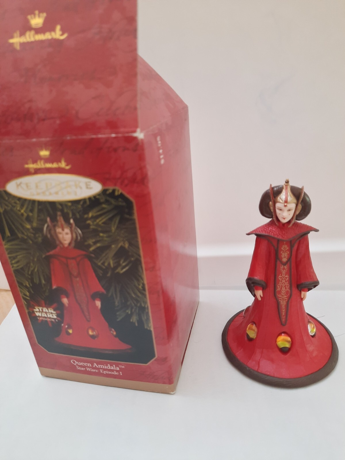Hallmark Ornament Figure Queen Amidala 1999 Collector's Star Wars ...