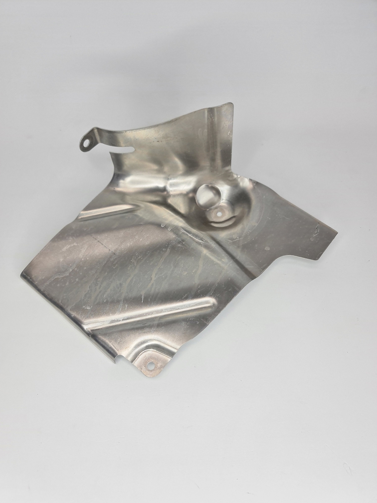 2015-2020 BMW 11-65-7-848-038 BMW 11657848038 Heat Resistant Plate ...