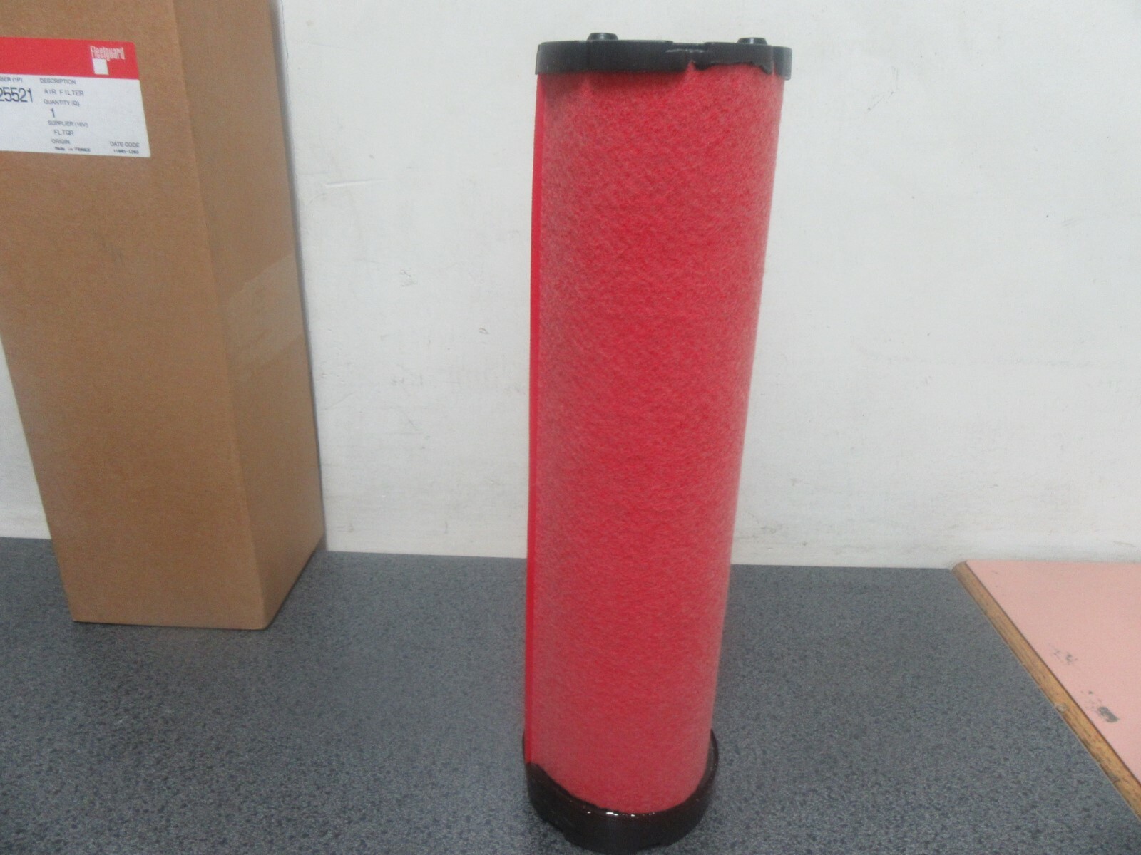 NEW GENUINE FLEETGUARD AIR FILTER (PN AF25794) | eBay