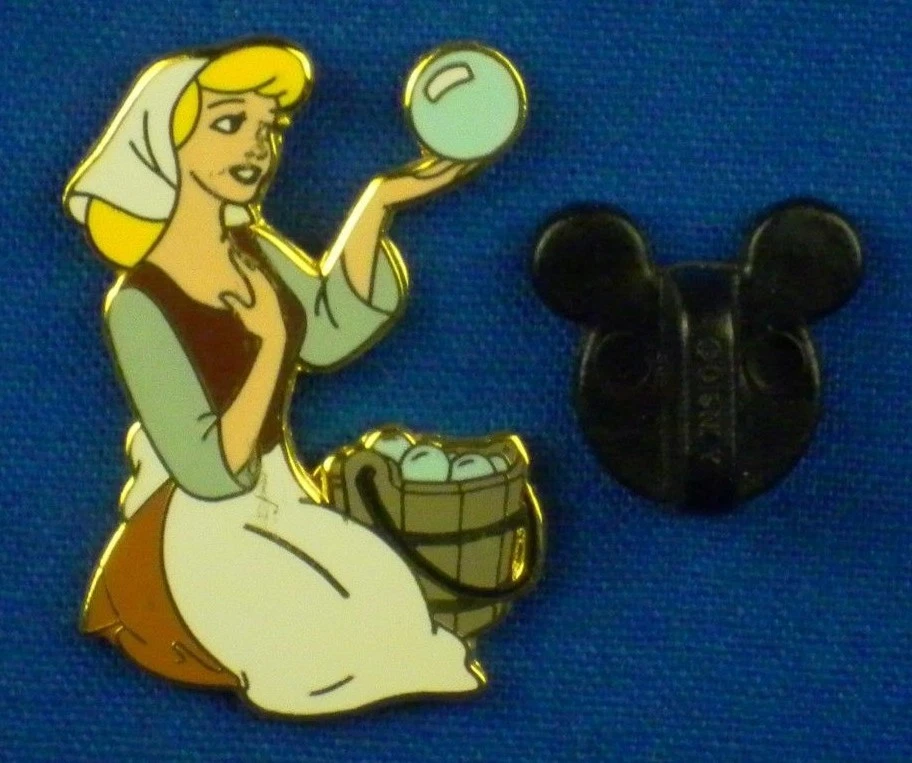 Cinderella Cleaning With Animals