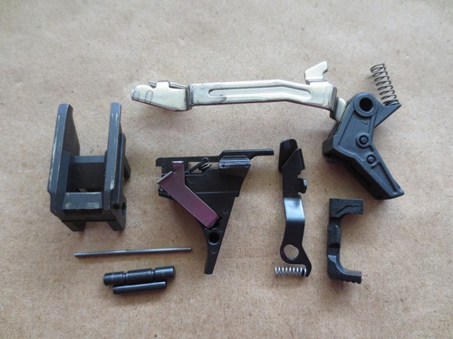Mossberg MC1SC 9mm Parts Lot Trigger & Bar, Locking Block, Ejector, Mag ...