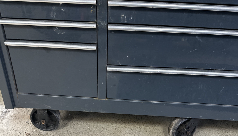 MATCO PROFESSIONAL MECHANICS TOOL BOX LARGE BOX H70” W24.8 L72” 3 Tier ...