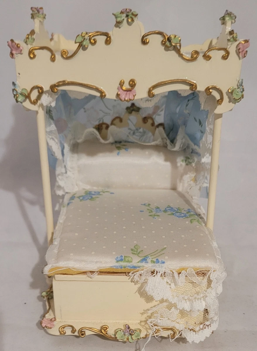 Rococo Canopy Bed