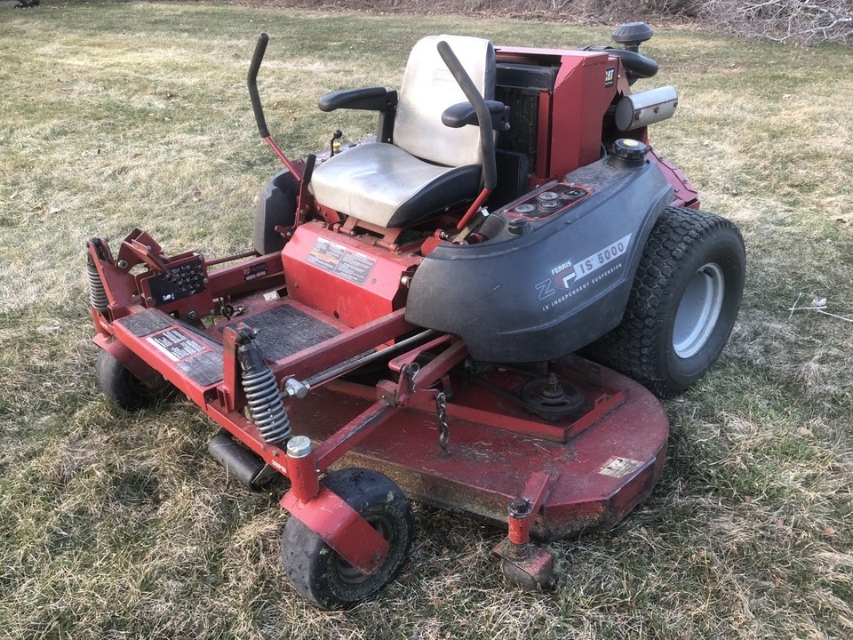 CAT diesel Ferris IS5000z mower 1057hrs is5000 caterpillar 72" mower ...