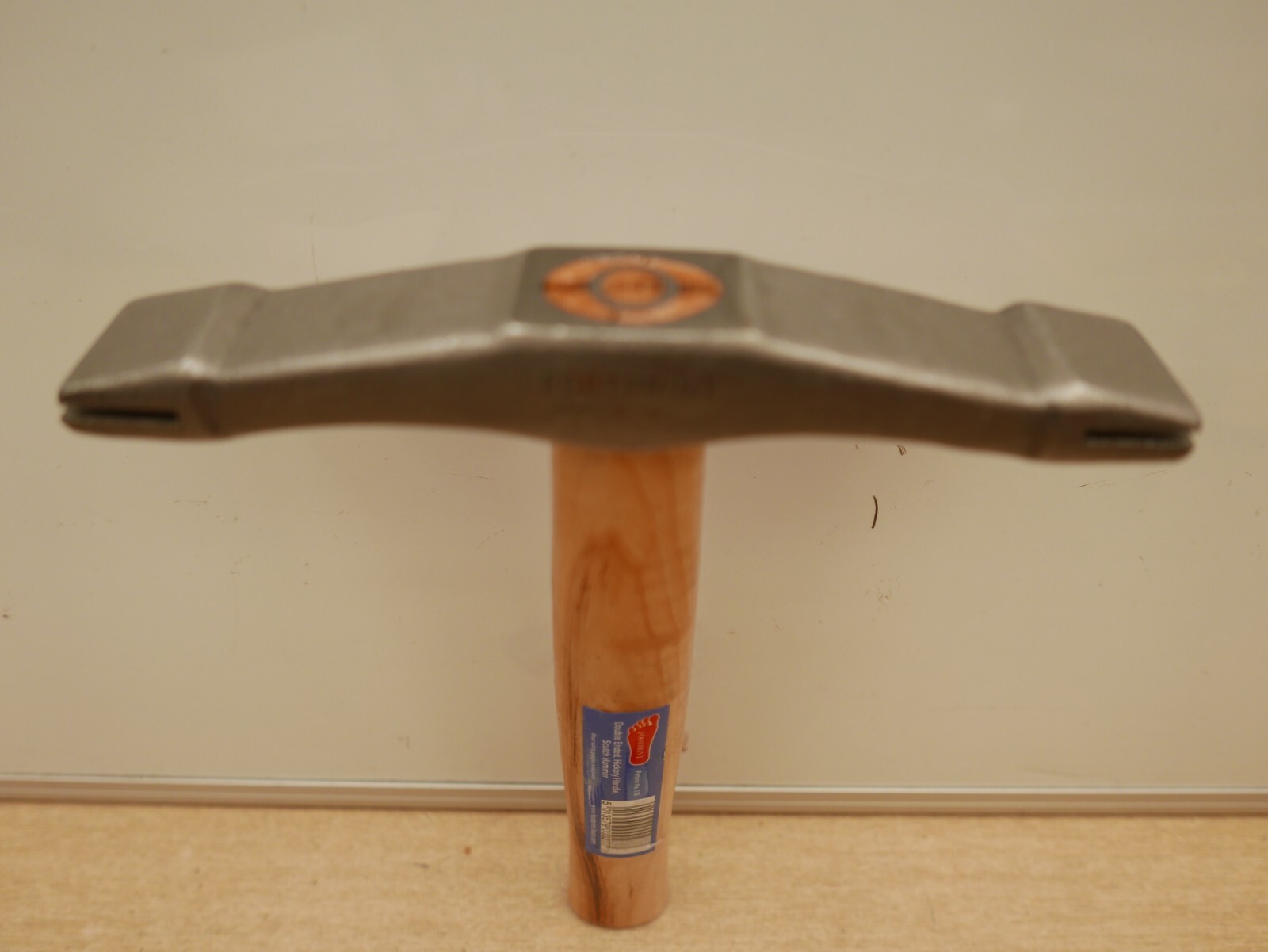 FOOTPRINT 138 double ended brick scutch hammer + comb & chisel bits ...