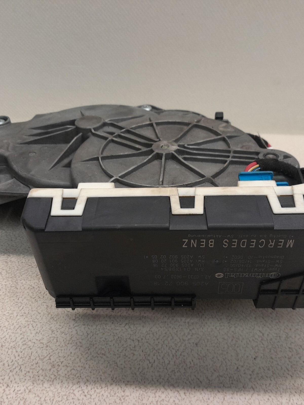 MERCEDES BENZ GLC X253 TAILGATE LIFT MODULE ACTUATOR A2059007218 ...