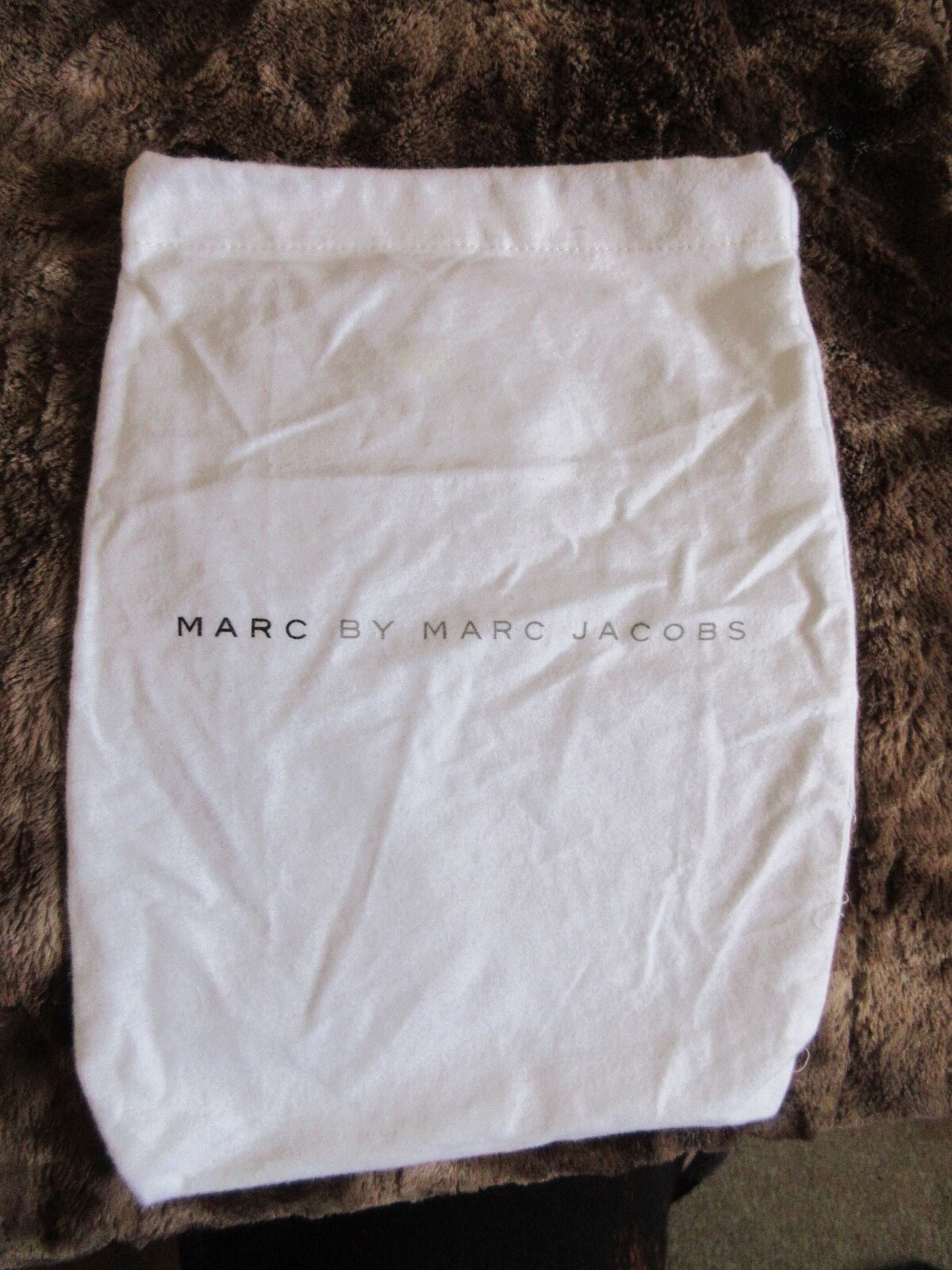 MARC BY MARC JACOBS WHITE DUST BAG..REDUCED | eBay